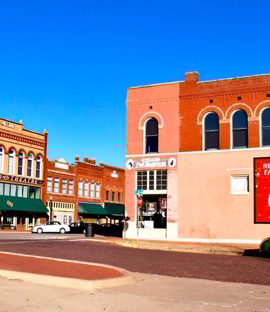 oklahoma charming town comfortable ftr