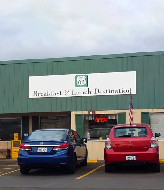 oregon cinnamon rolls diner ftr