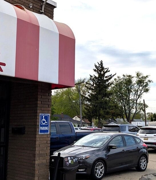 ravioli pizzeria michigan delicious ftr