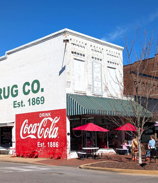 shakes sandwich shop alabama FTR