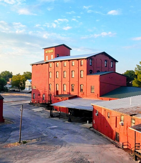 store pennsylvania massive antique ftr