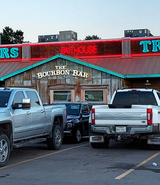 unassuming restaurant oklahoma taste ftr