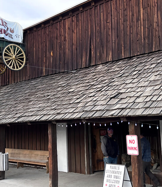 unassuming steakhouse rib oregon ftr